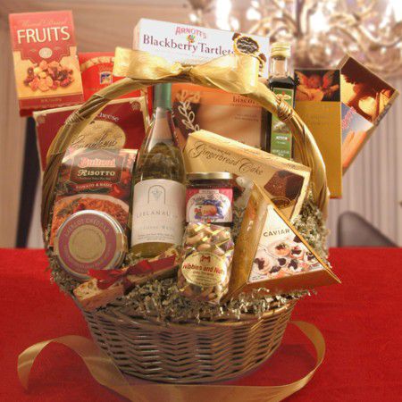 The Executive Gift Basket #5225 "Picture Shown Largest Size" - Nibbles ...